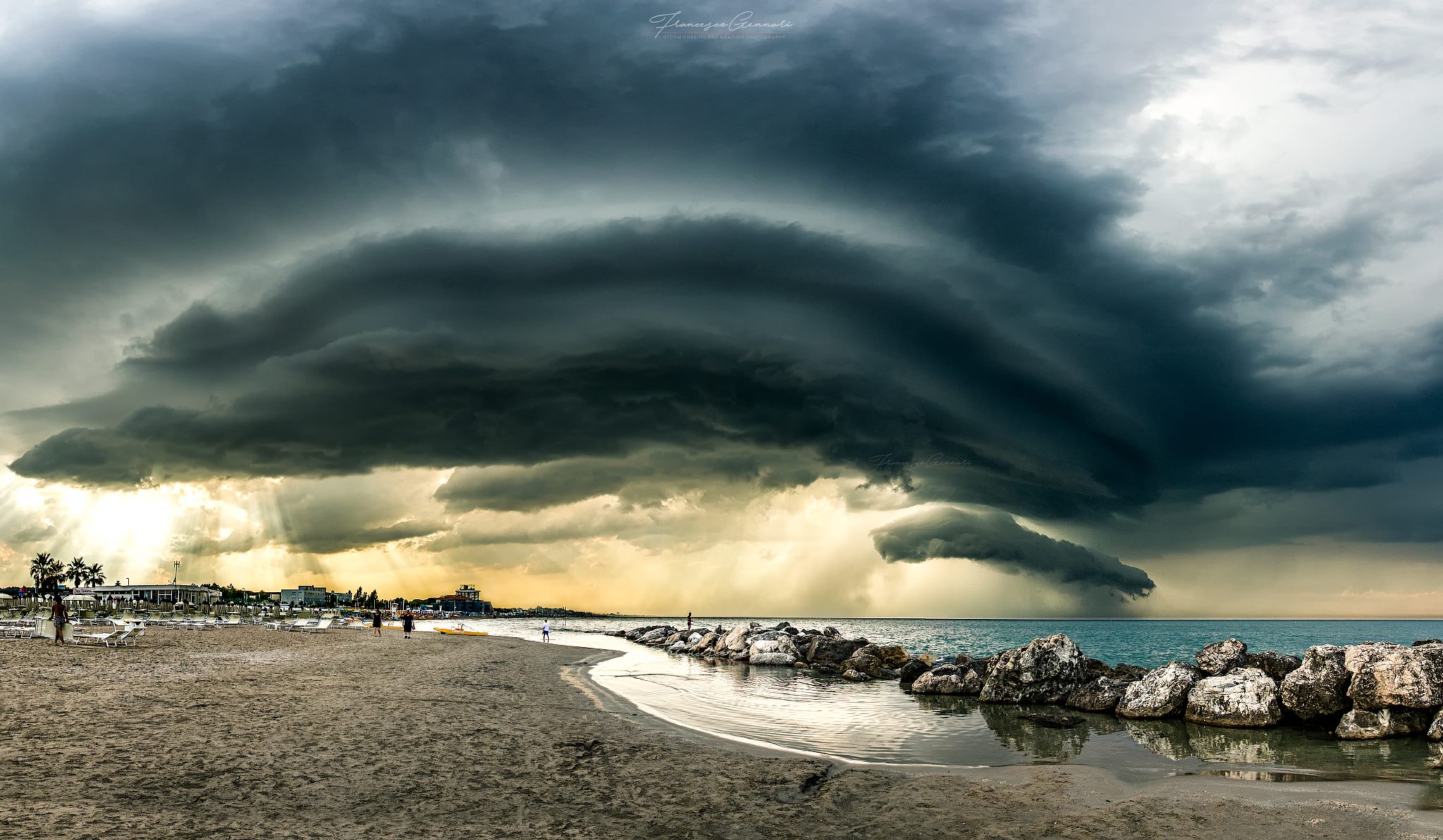 Il downburst, pericoloso e piuttosto frequente: conosciamolo meglio ...